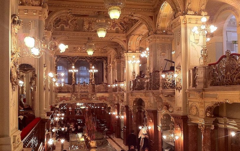 Die historischen Cafés von Budapest - Budapest Besuchen